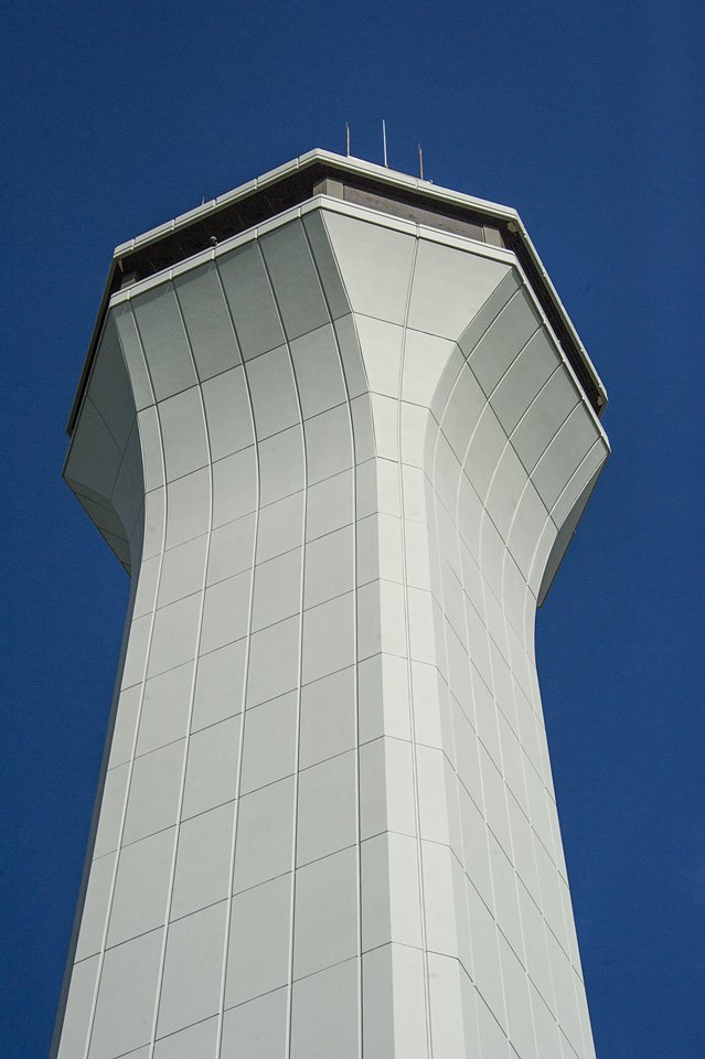 Frontier Airlines Expands Service at CVG Airport - LINK nky