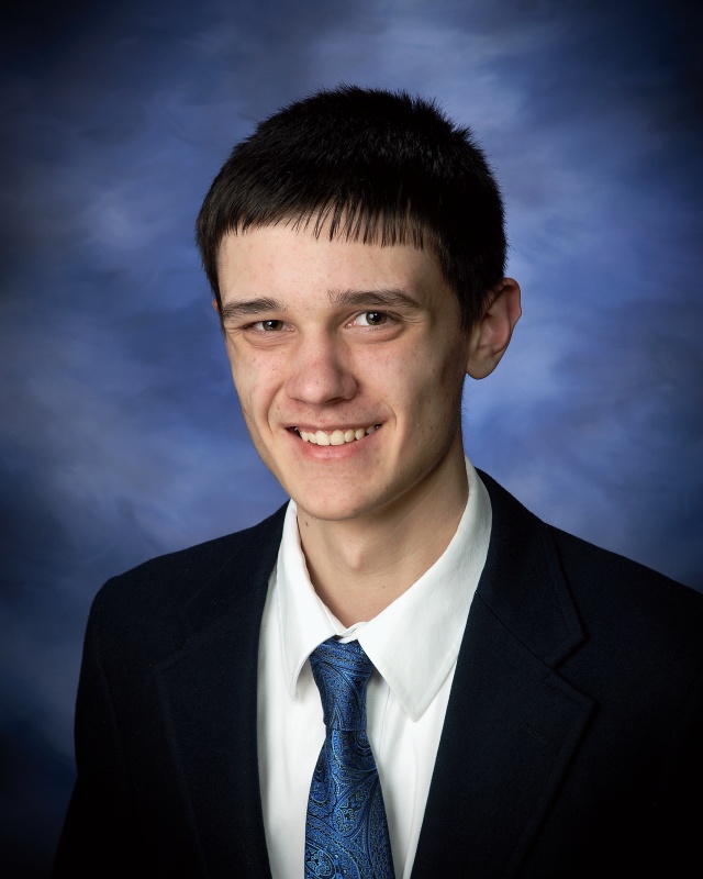 New Cath Announces Valedictorian, Scholarship Recipients - LINK nky