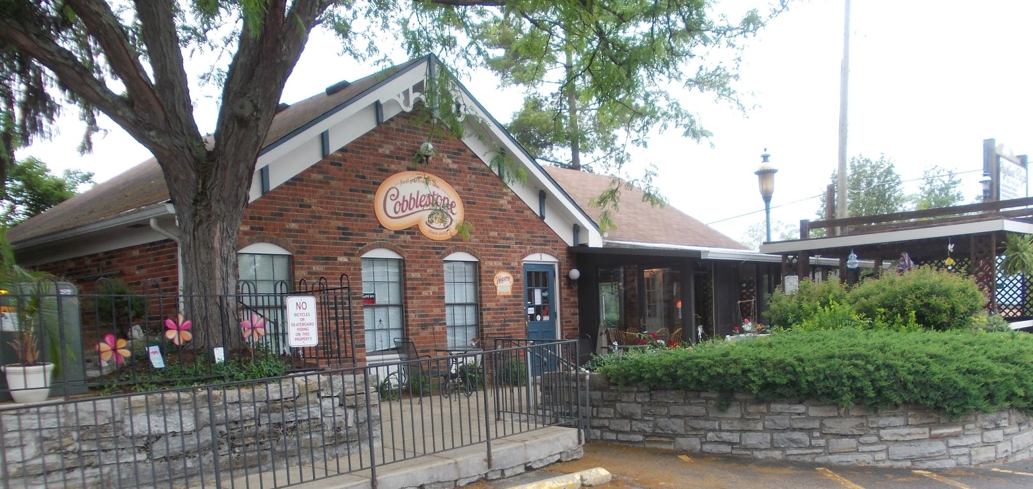 Cobblestone Cafe Celebrates 10th Anniversary - LINK nky