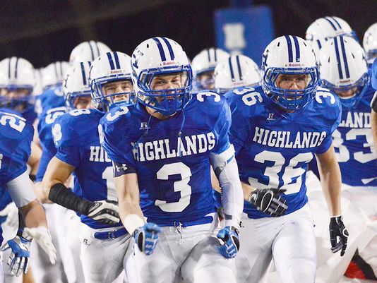 Highlands Football Traditions: Football Moms - LINK nky