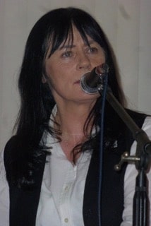 Traditional Irish Singer Believes “What’s For You Won’t Go By You ...