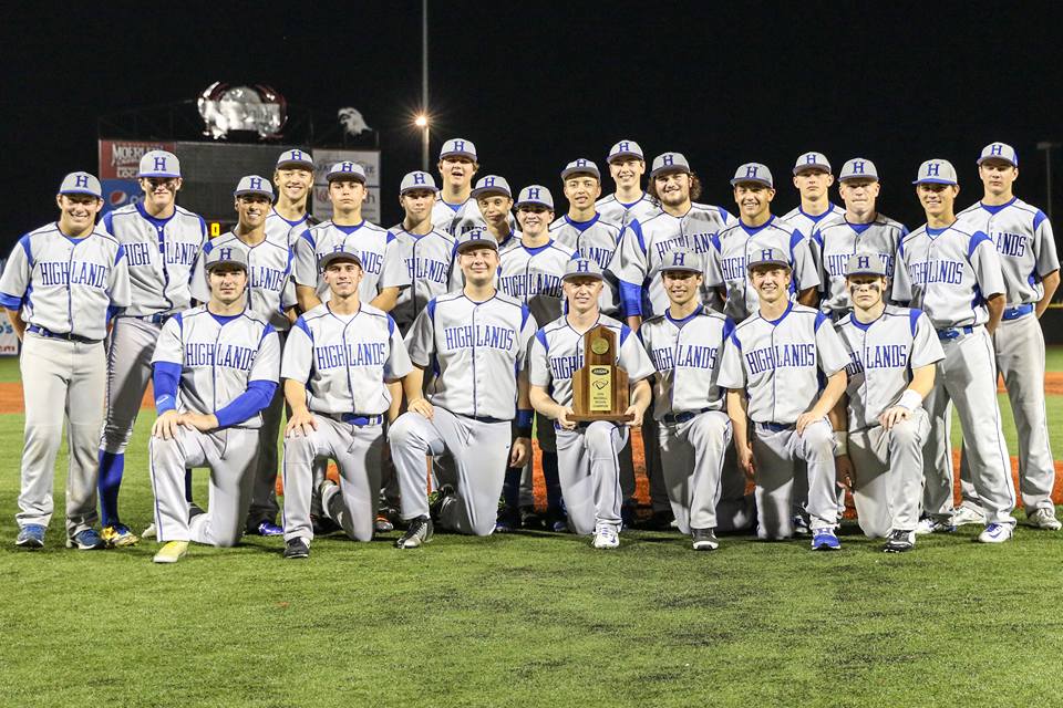 Bluebirds Bring Home Consecutive 9th Region Crown - LINK nky