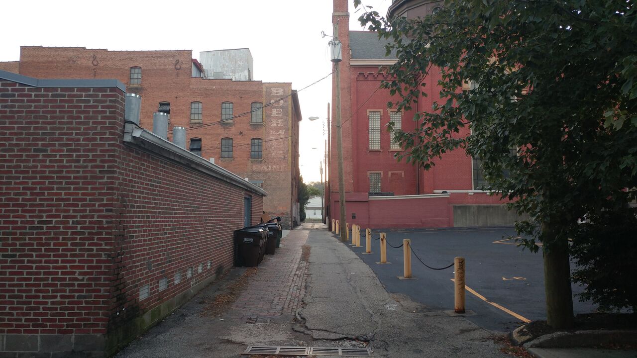 Can This Covington Alley Become a Popular Public Space? - LINK nky