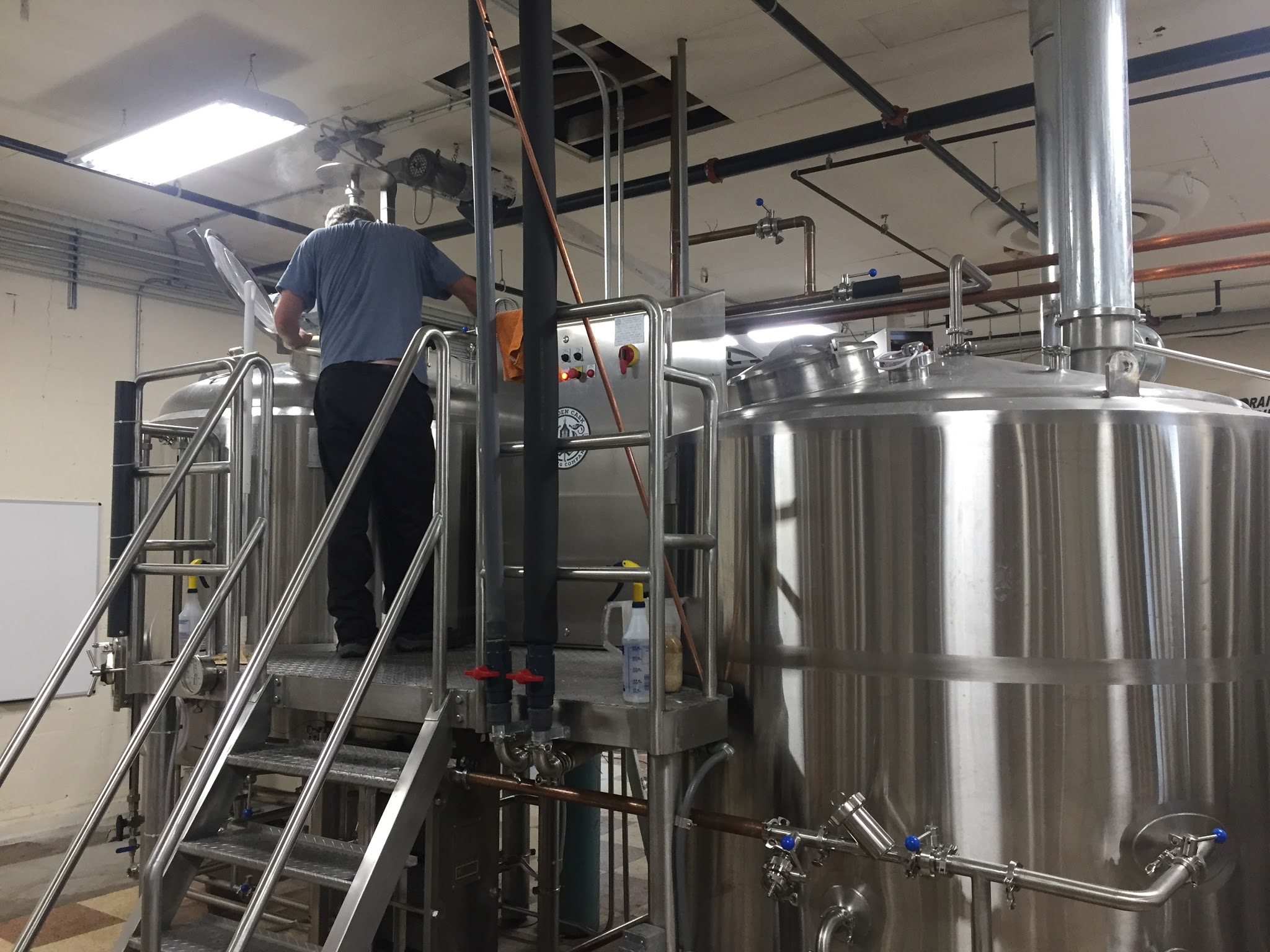 Wooden Cask Brewing Company Opens in Newport (11-4-16) - LINK nky