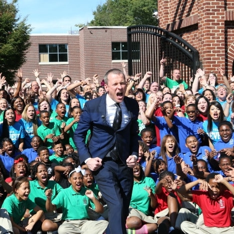 Famed Educator Ron Clark to Visit Newport Schools - LINK nky