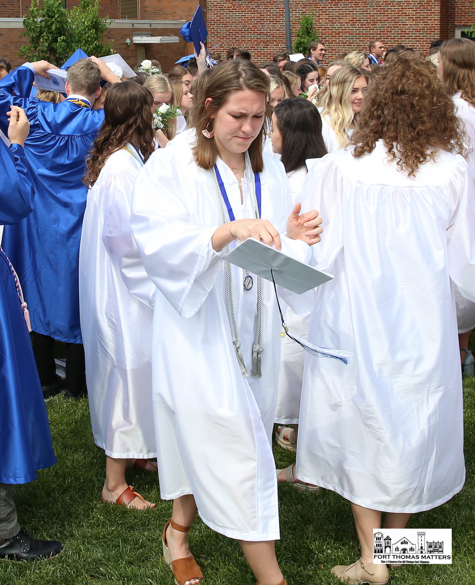 Photos: The Highlands Class of 2018 Graduates - LINK nky