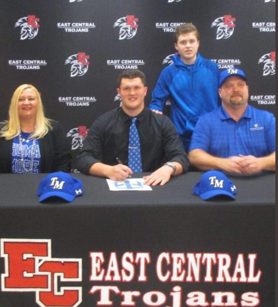 Indiana Football Standout, Thomas More Recruit, Dies in Crash - LINK nky