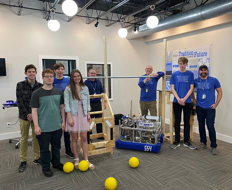 Student Showcase Features Highlands’ Successful Robotics Team - Link NKY