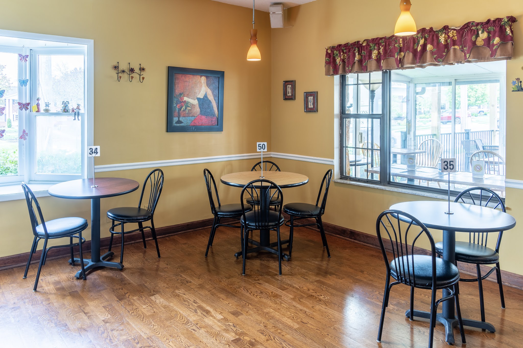 Northern Kentucky Bounces Back to Life: Cobblestone Cafe (Sponsored by ...