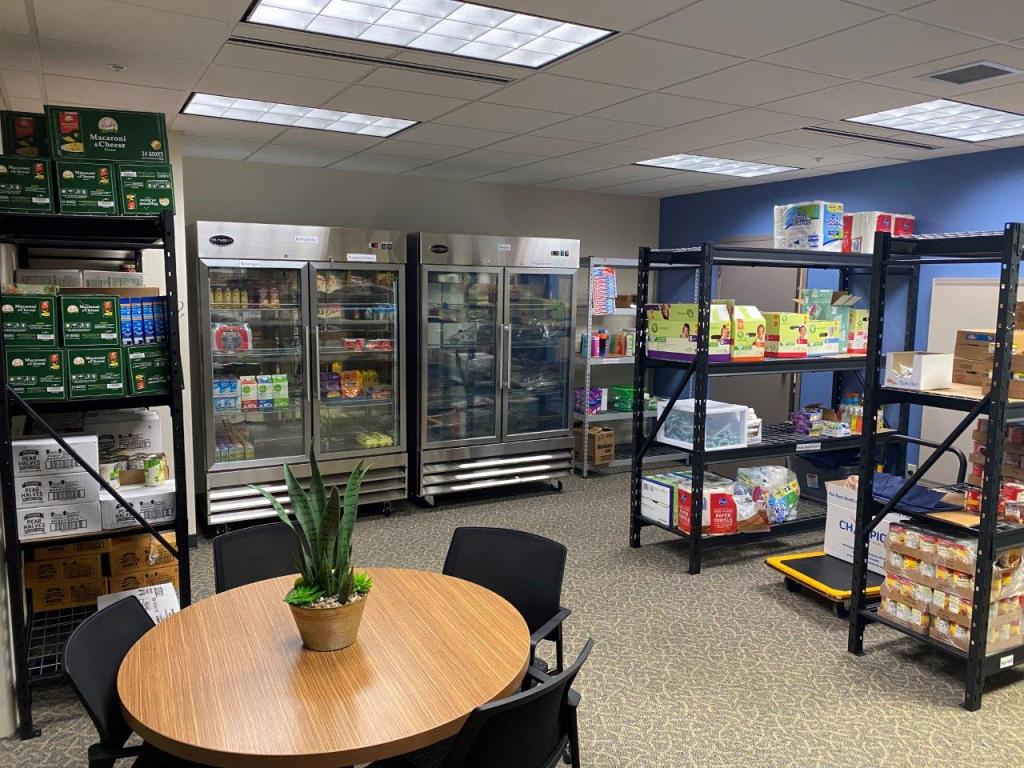 New Food Pantry Dedicated at Gateway's Edgewood Campus - LINK nky