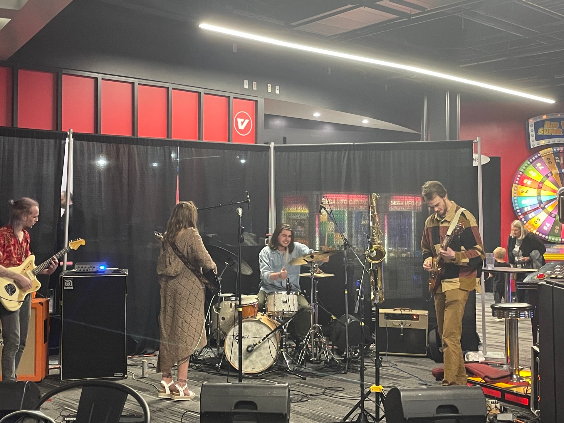 Velocity Esports hosts Grand Opening Weekend at Newport on the Levee ...