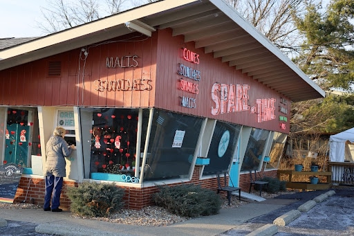 Lou Lou's Cafe in Alexandria to permanently close - LINK nky