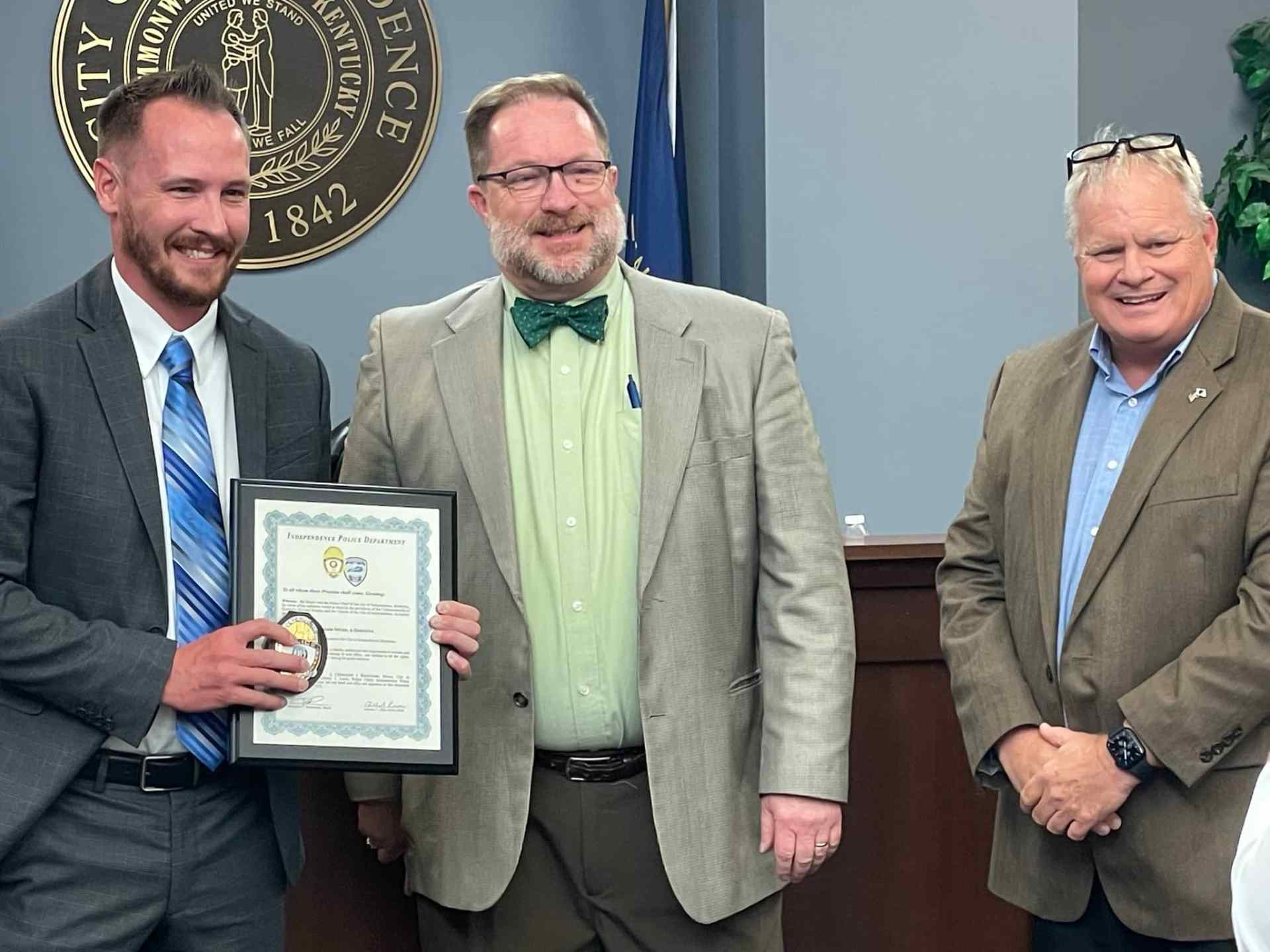 Independence swears in new officer, promotes another - LINK nky