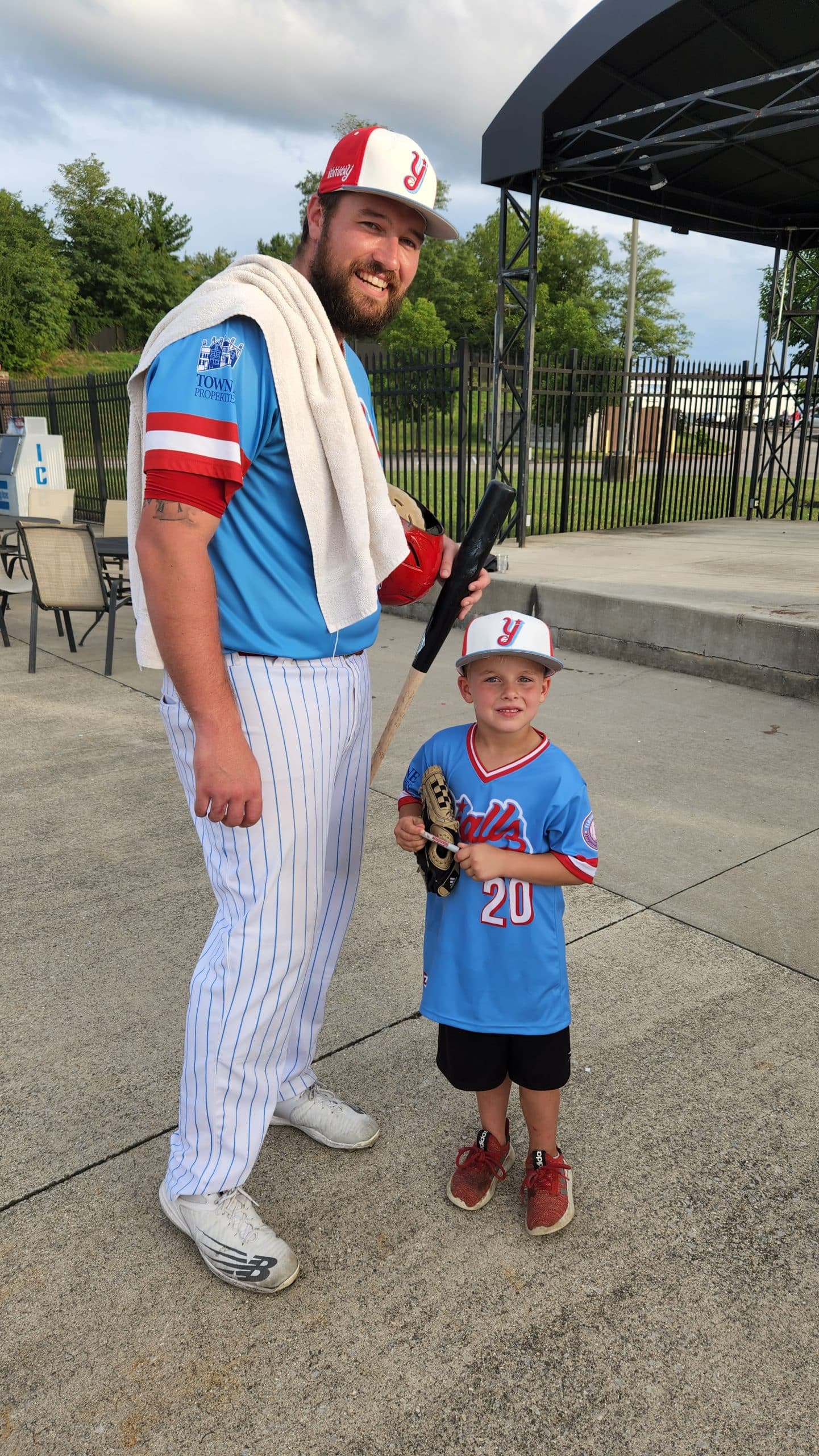 Y'alls say goodbye to a season they'd like to forget - as they thank ...