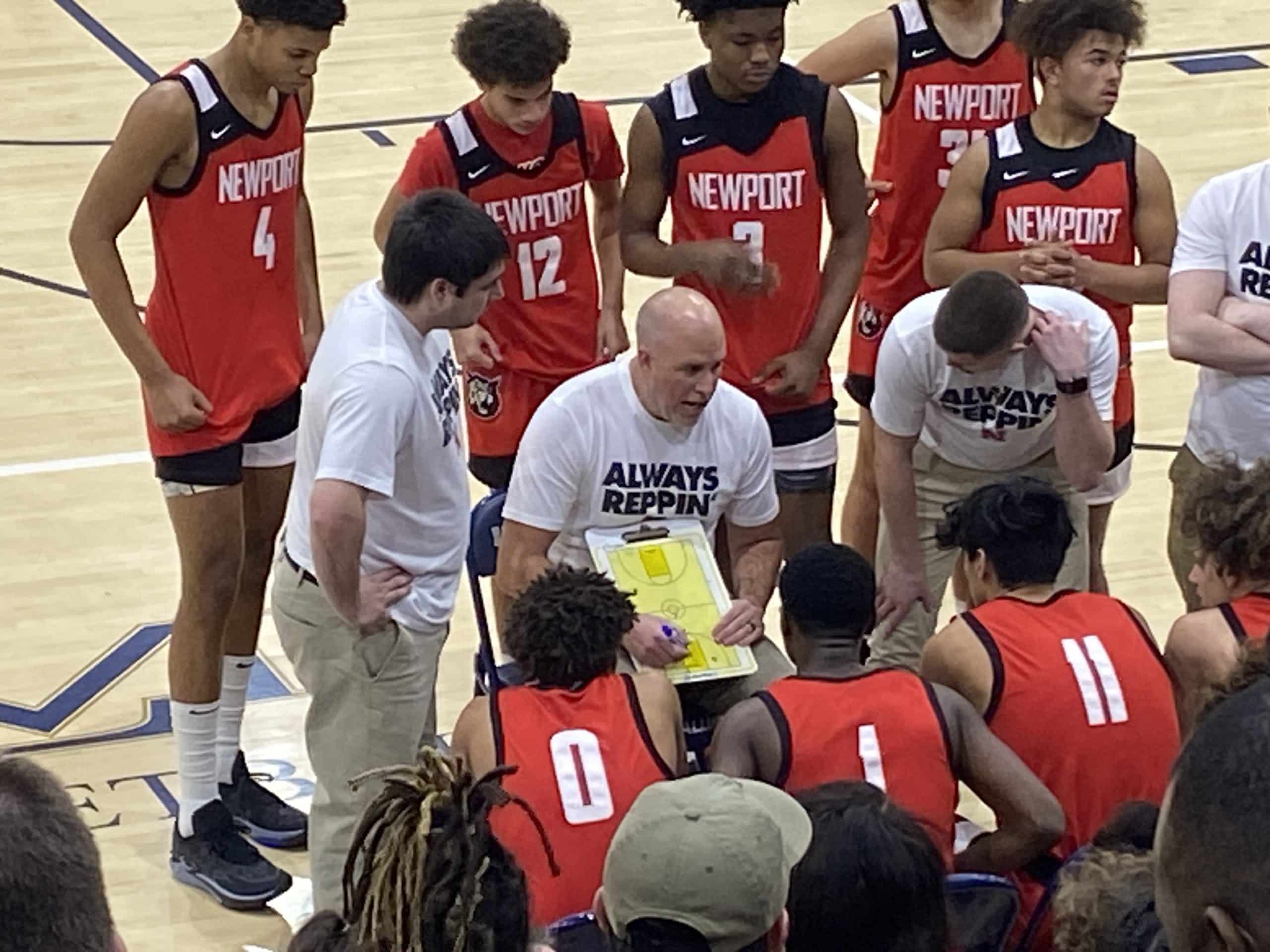 Newport finishes with a flurry to turn back Lloyd - LINK nky