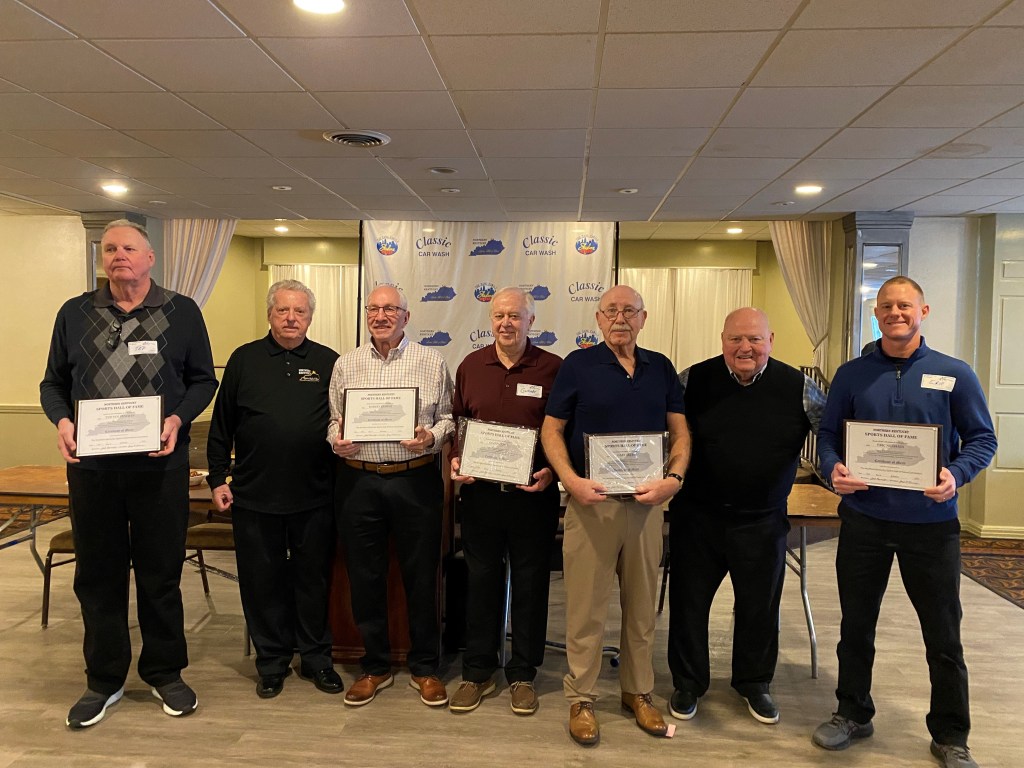Kemper, Coyle, Neuhaus, Volpenhein and Akers join NKY Sports HOF - LINK nky