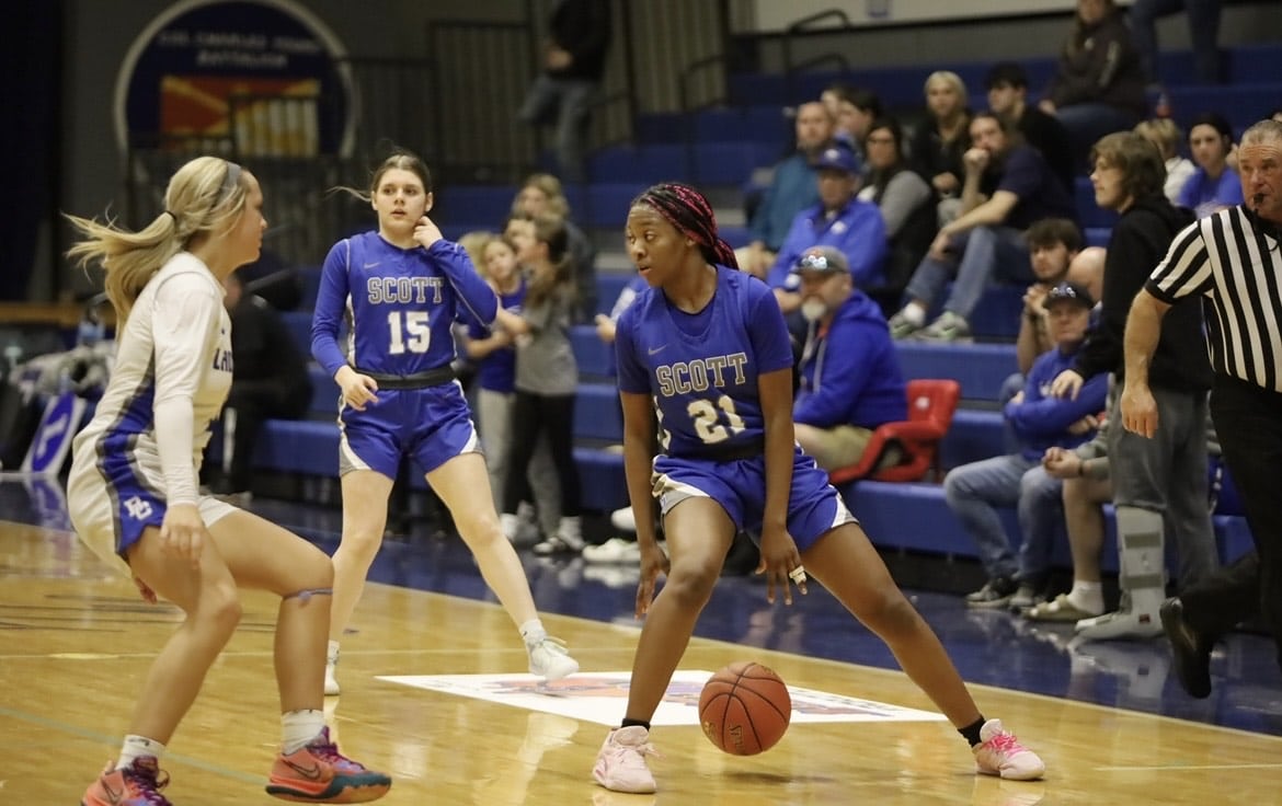 Scott soars past Bracken in second half - LINK nky