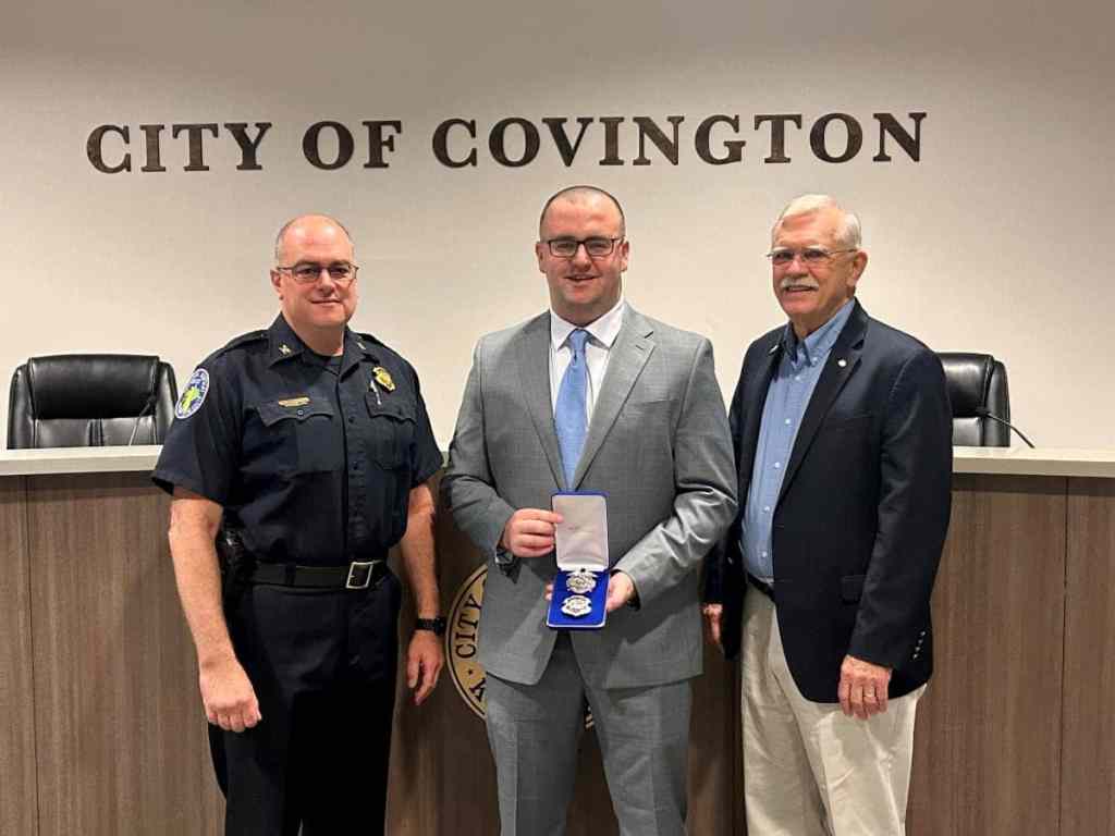 Covington welcomes new police recruit - LINK nky