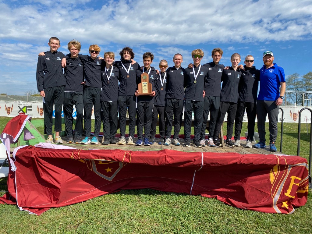 CovCath cross country returns to Class 2A, wins regional team title ...