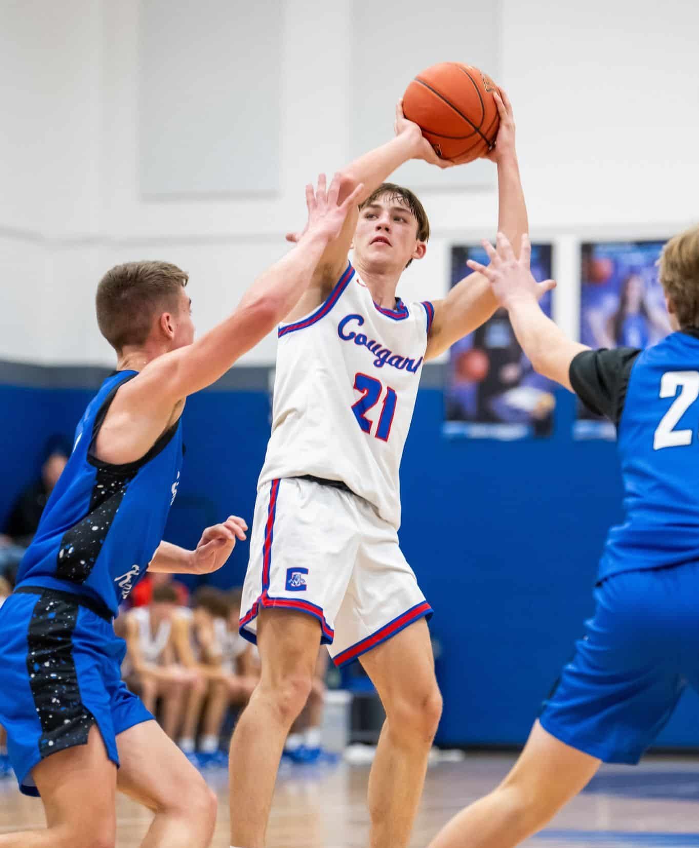 Monday NKY prep hoops roundup: Conner boys win third straight - LINK nky