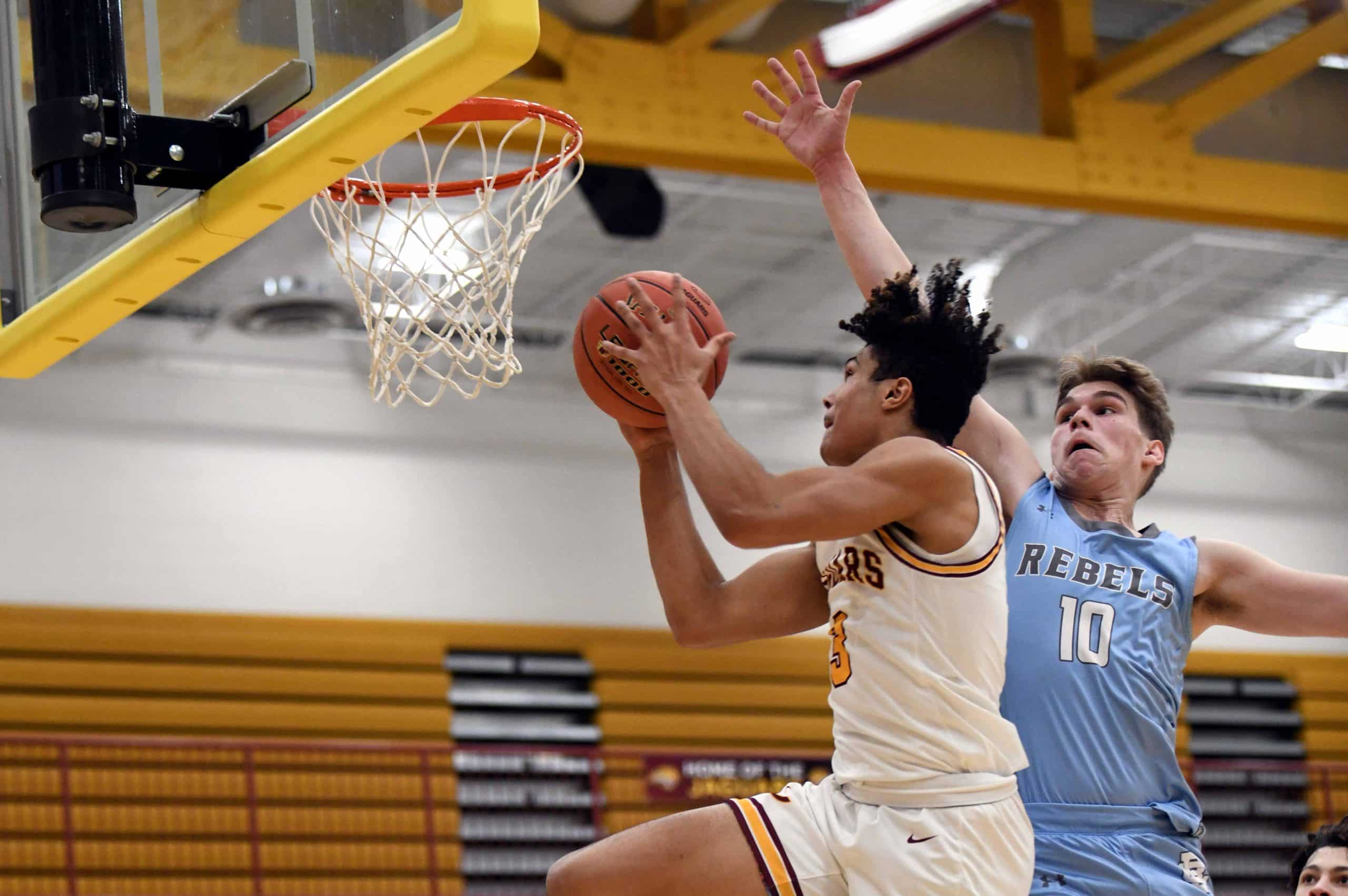 Cooper takes away Boone's balance, puts 33rd in 3-way tie - LINK nky