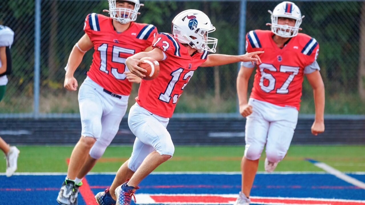 St. Henry wins season opener 26-0, marking football debut - LINK nky