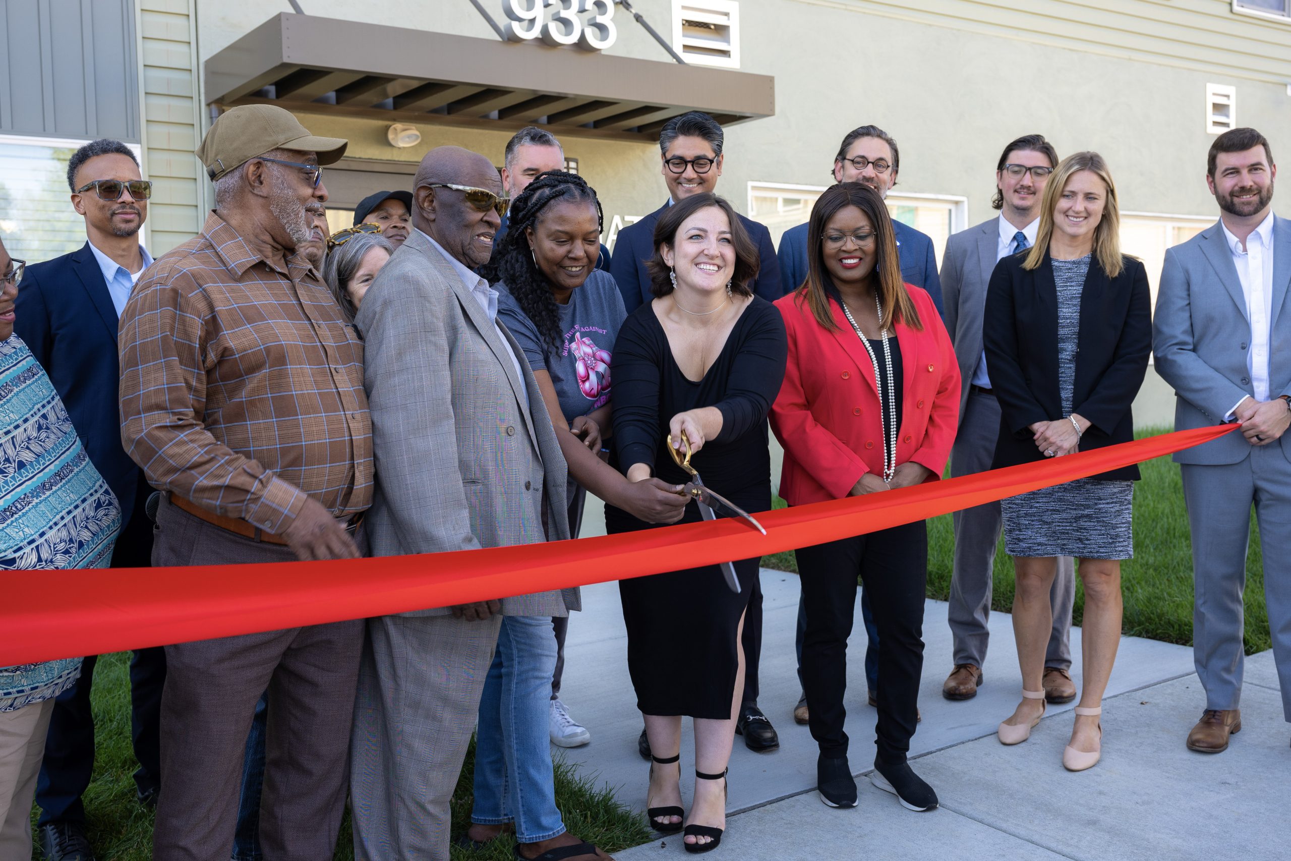 Press release: Pennrose celebrates grand opening of Thatcher Flats ...