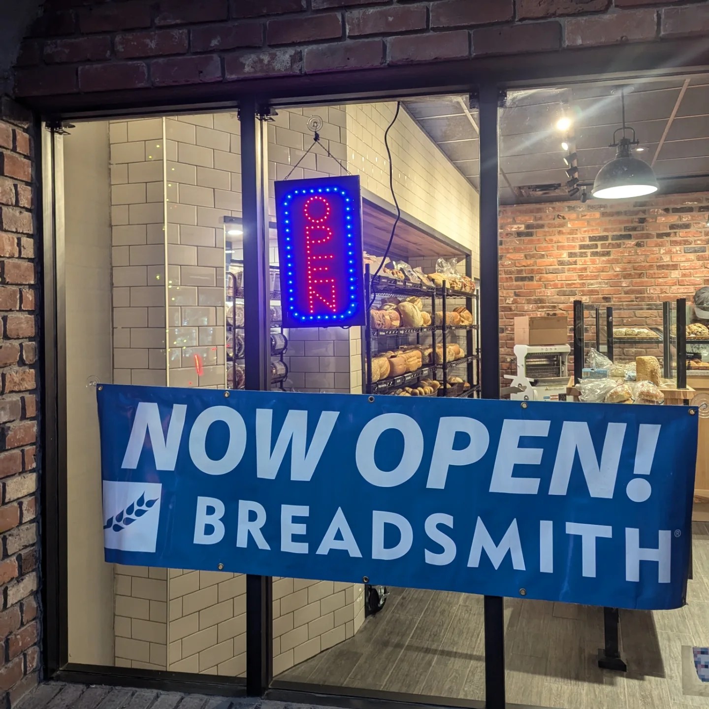 Breadsmith opens artisan shop in Bellevue - LINK nky