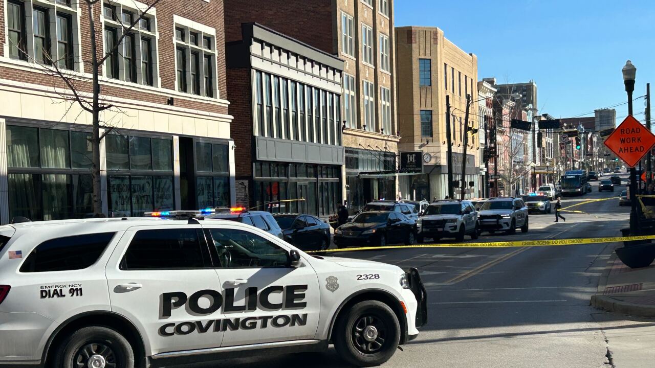 1 hospitalized after Covington police shoot bank robbery suspect - LINK nky